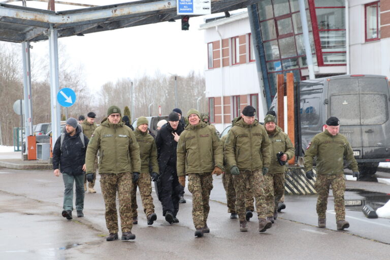 Foto: Valsts prezidents Edgars Rinkēvičs apmeklē Latvijas – Krievijas ...